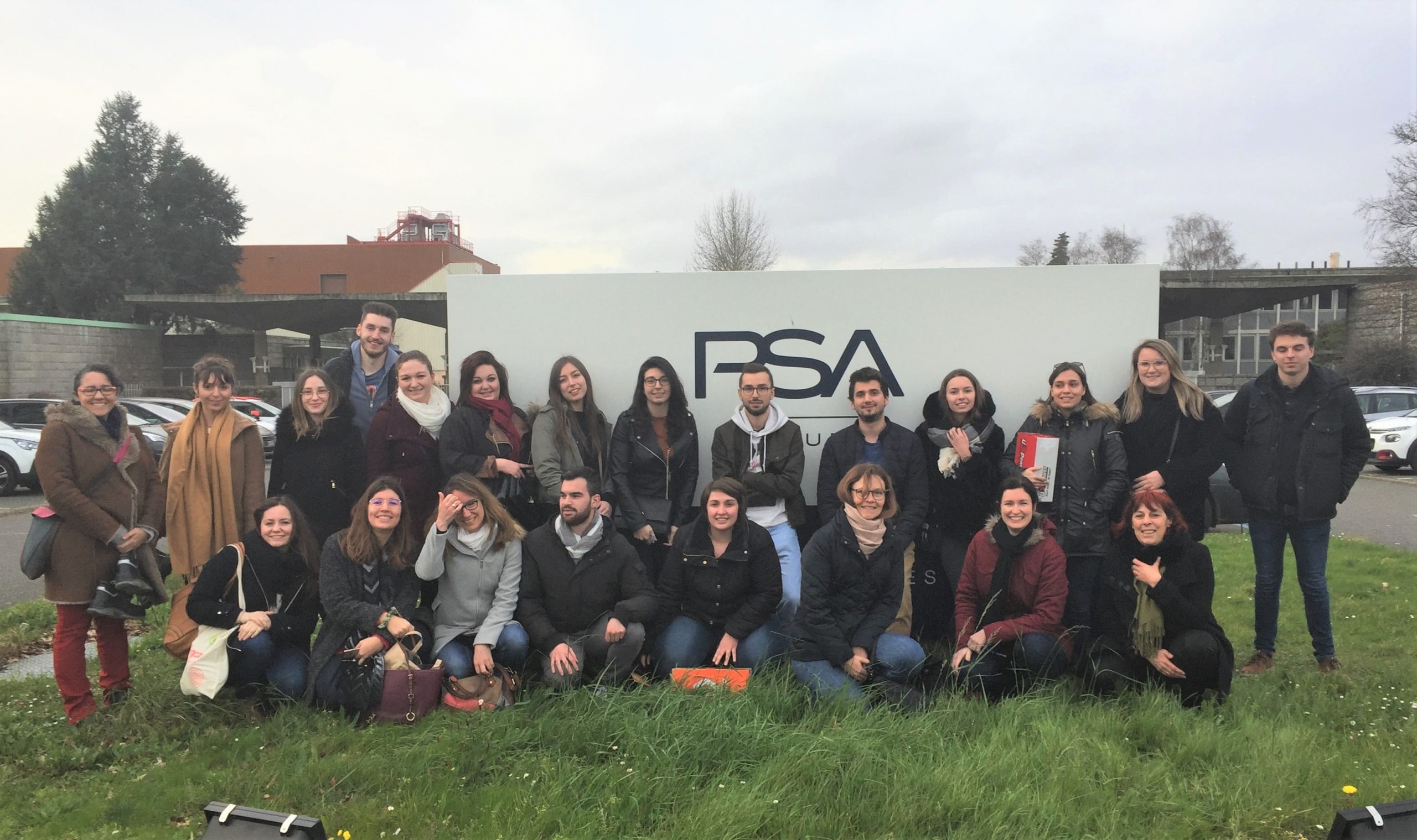 Visite du site industriel de PSA pour nos étudiants RH